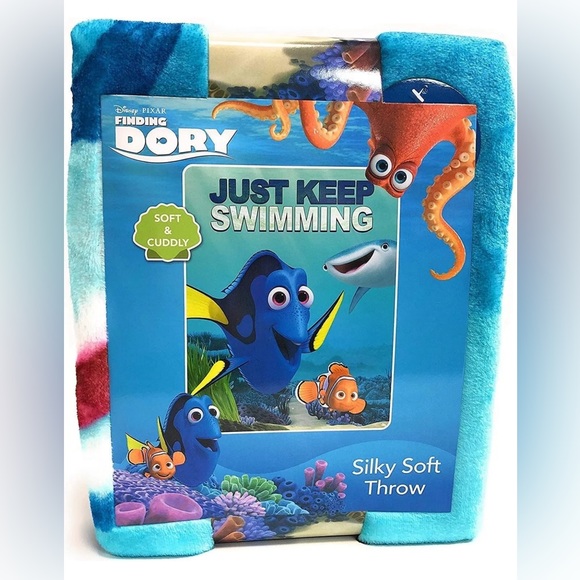 Disney | Bedding | Disney Finding Dory Beach Welcome 4 X 50 Silk Touch ...